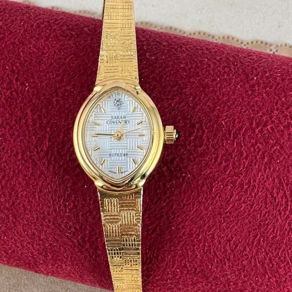 Sarah Coventry | Accessories | Vintage Sarah Coventry Gold Watch With A ...